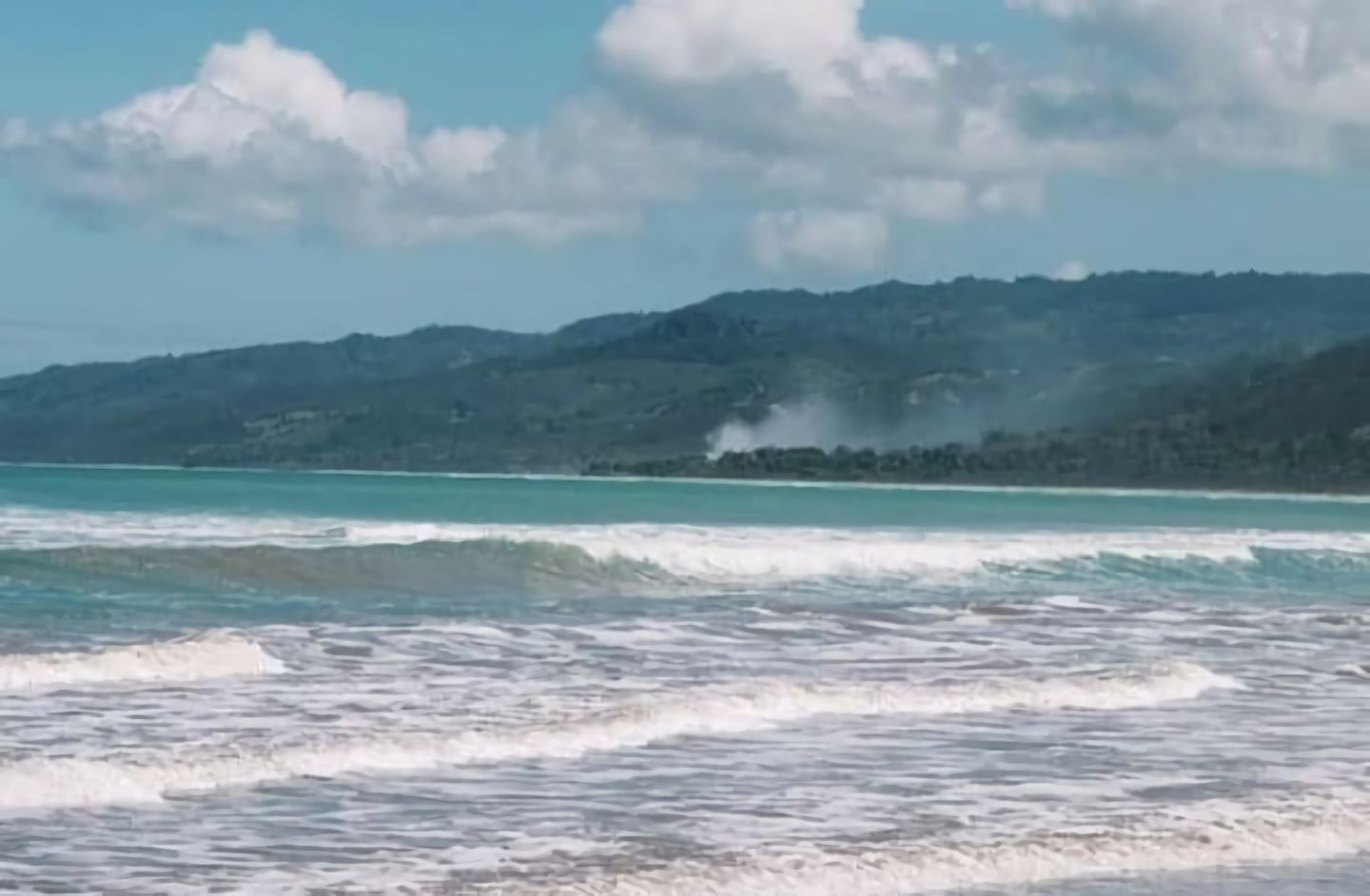Pantai Teres di Kupang | Atourin