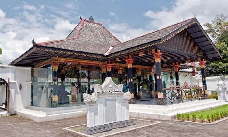Museum Sri Sultan Hamengkubuwono IX di Yogyakarta | Atourin
